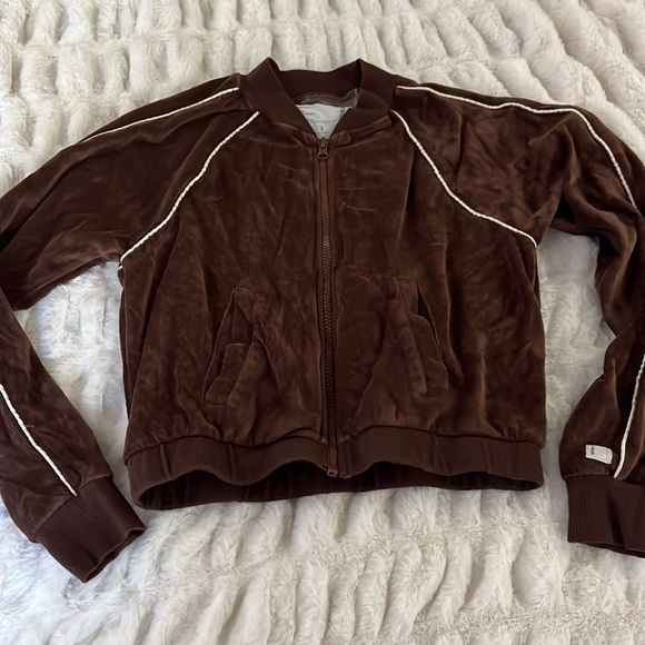 RSQ | Jackets & Coats | Brown Velour Cropped Jacket S Retro Ivory Satin ...